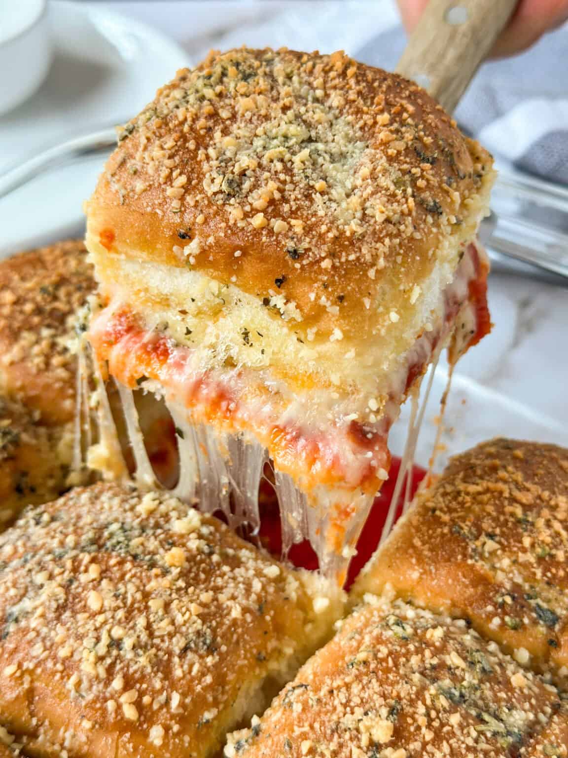Easy Pizza Sliders Recipe - Whiskful Cooking